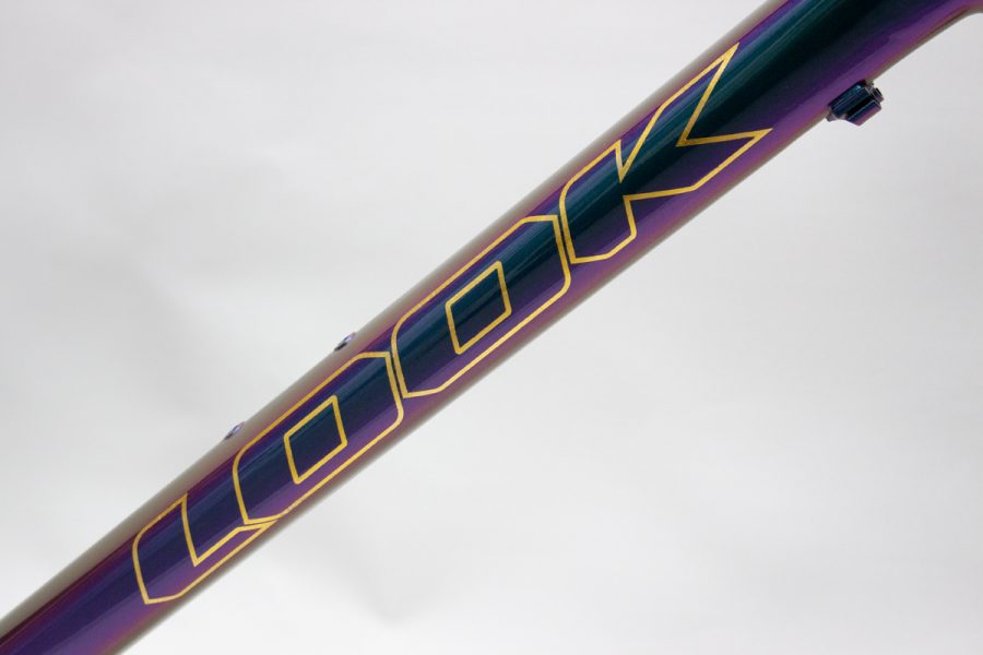 Look 566 carbon fibre bike respray paint job in colourshift pearl